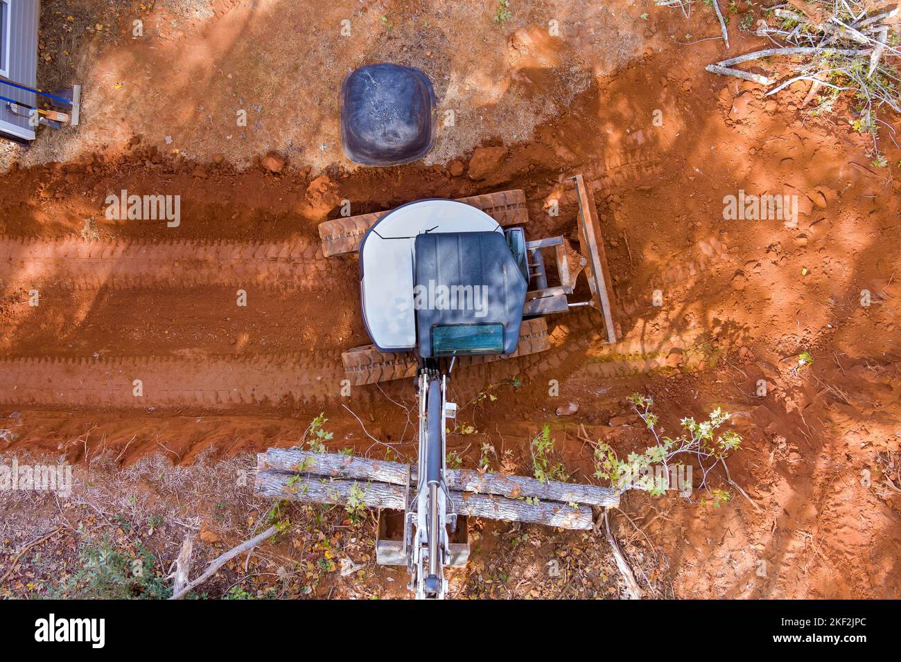 Truck loader crane claw lifts hi-res stock photography and images - Alamy