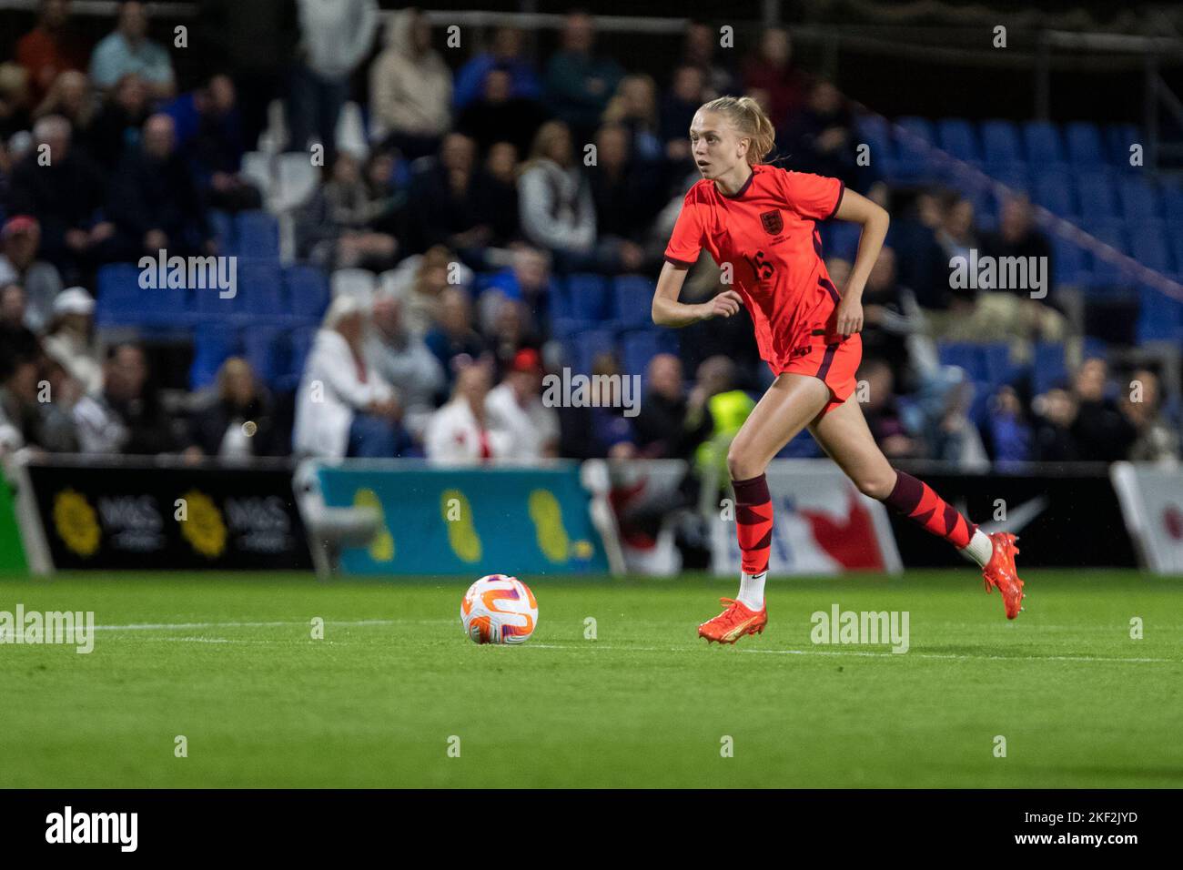 Esme morgan england hi-res stock photography and images - Alamy