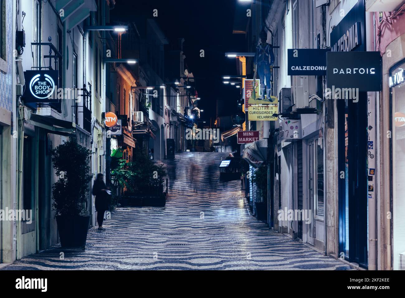 Cascais portugal shopping hi-res stock photography and images - Alamy