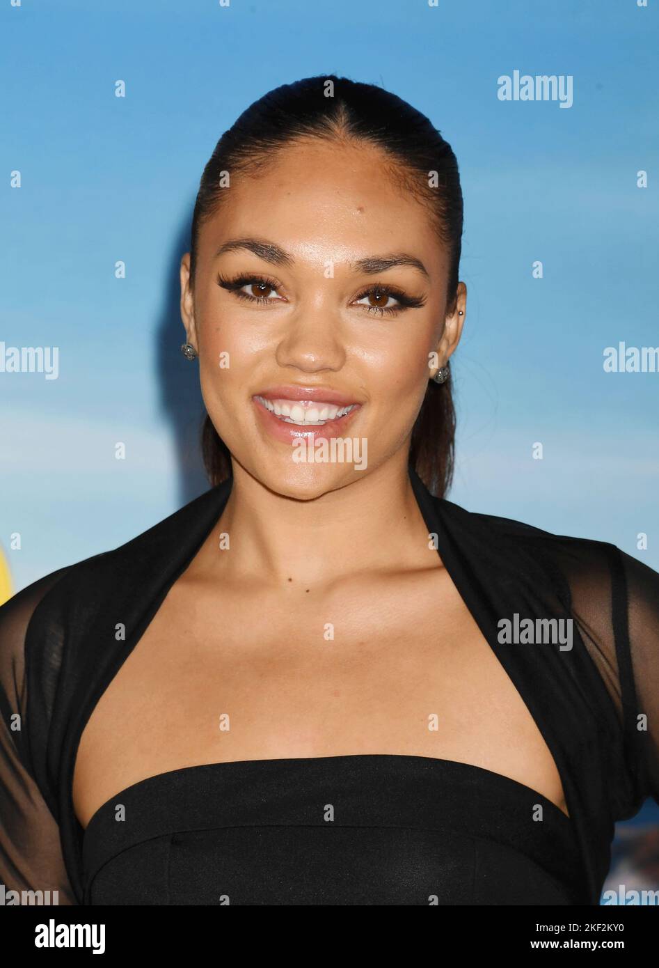 LOS ANGELES, CALIFORNIA - NOVEMBER 14: Savoy Bailey attends the ...