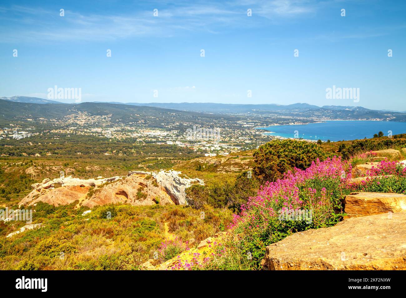 Route de Cretes, Cassis, France Stock Photo - Alamy