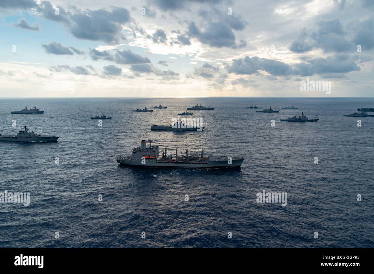 Jmsdf ships 2022 hi-res stock photography and images - Alamy