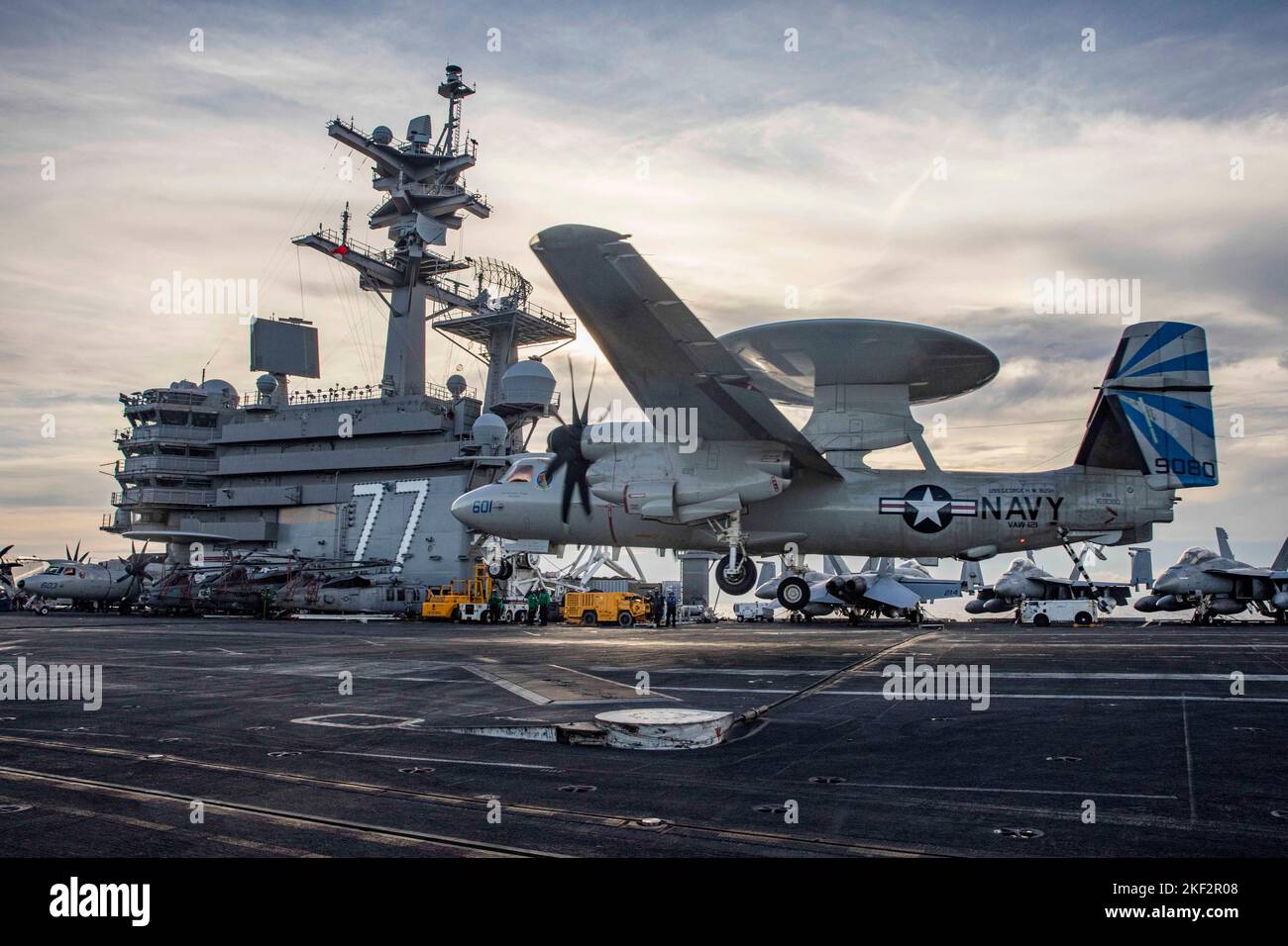 221114-N-MW880-2149 ADRIATIC SEA (Nov. 14, 2022) An E-2D Hawkeye ...