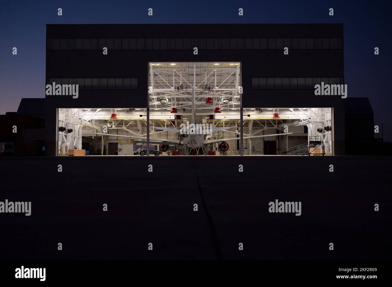 157th maintenance group hi-res stock photography and images - Alamy