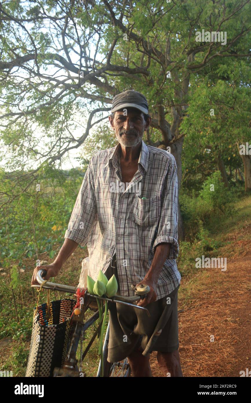 People of Sri Lanka Stock Photo - Alamy