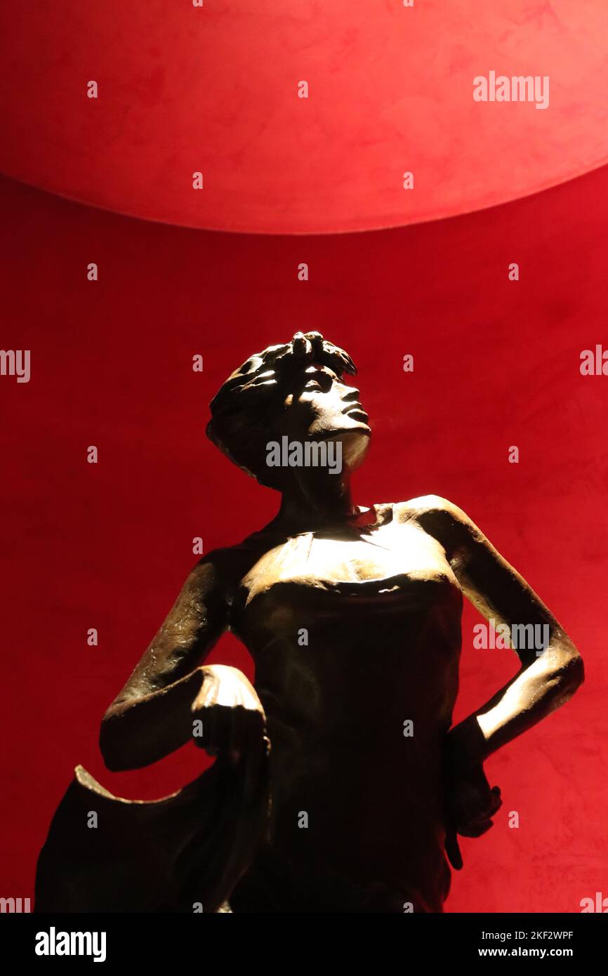 Les johnson sculptor hi-res stock photography and images - Alamy