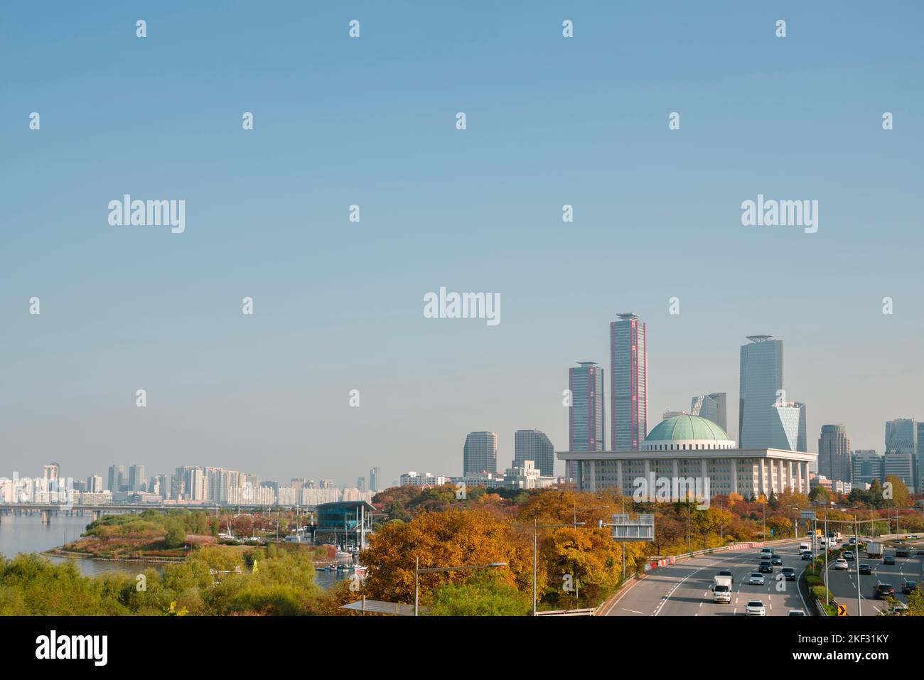 Yeouido city view and Han river park at autumn in Seoul, Korea Stock ...