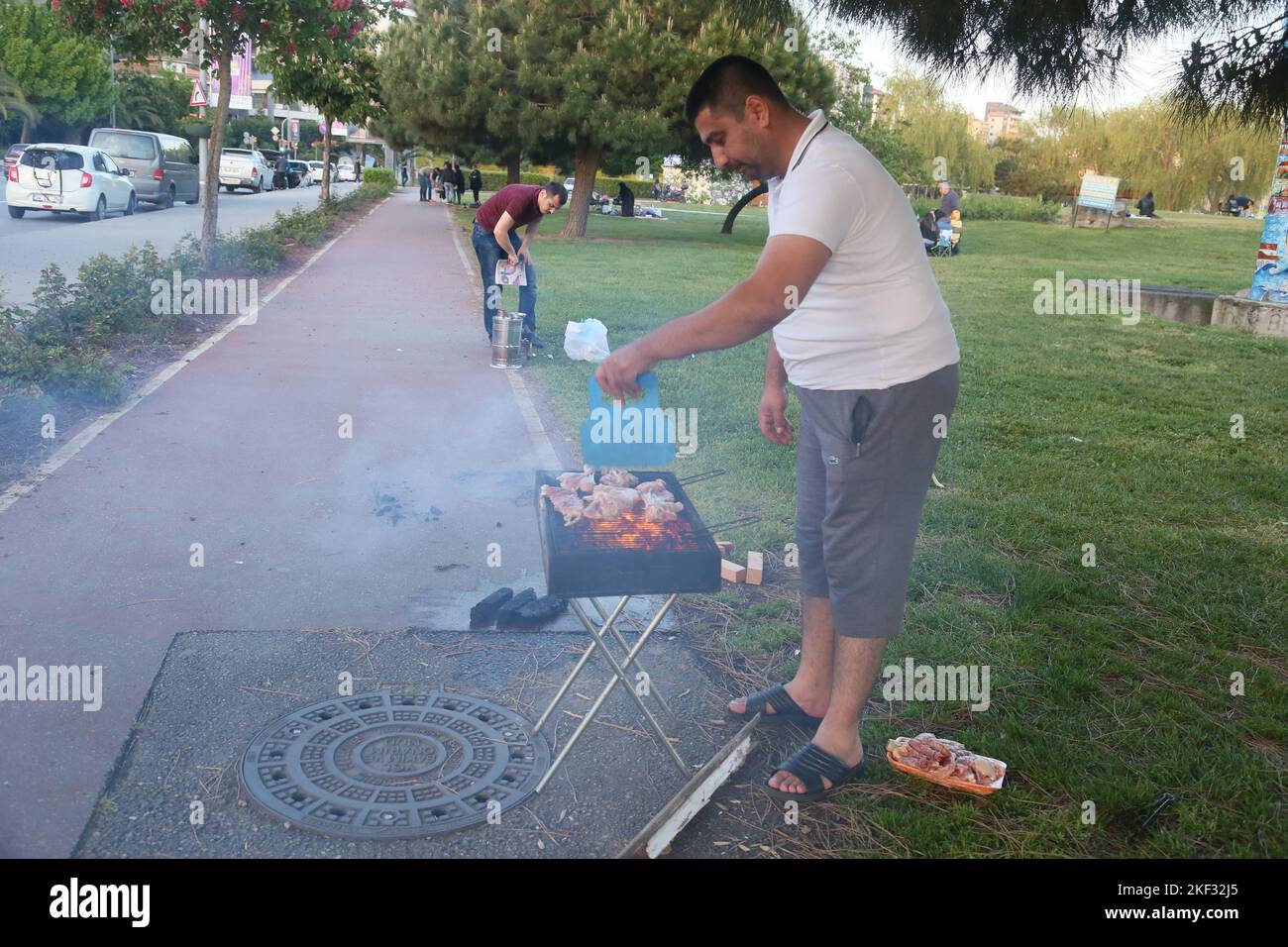 Cookout at city park hi-res stock photography and images - Alamy