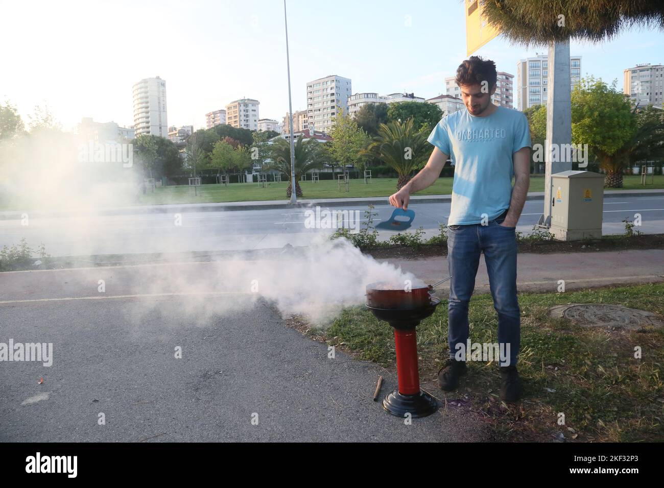 Roadside brazier hi-res stock photography and images - Alamy