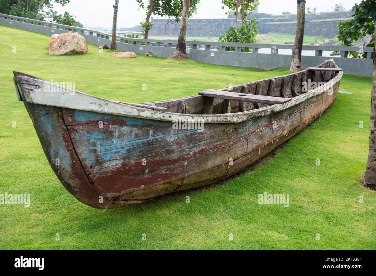 Traditional wooden fishing boat, Galle, Sri Lanka Stock Photo - Alamy