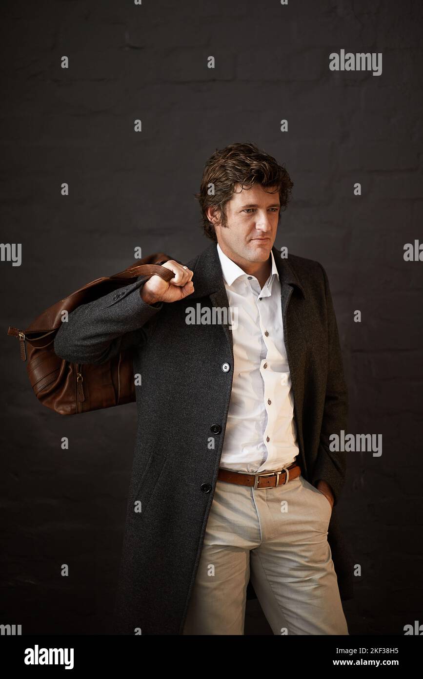 Dark well hi-res stock photography and images - Alamy