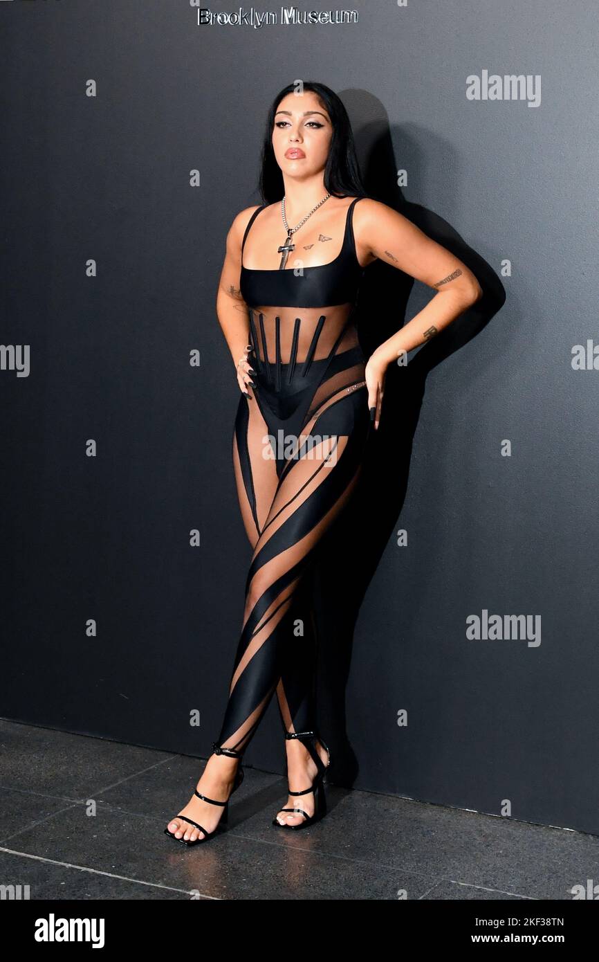 Lourdes leon 2022 hi-res stock photography and images - Alamy