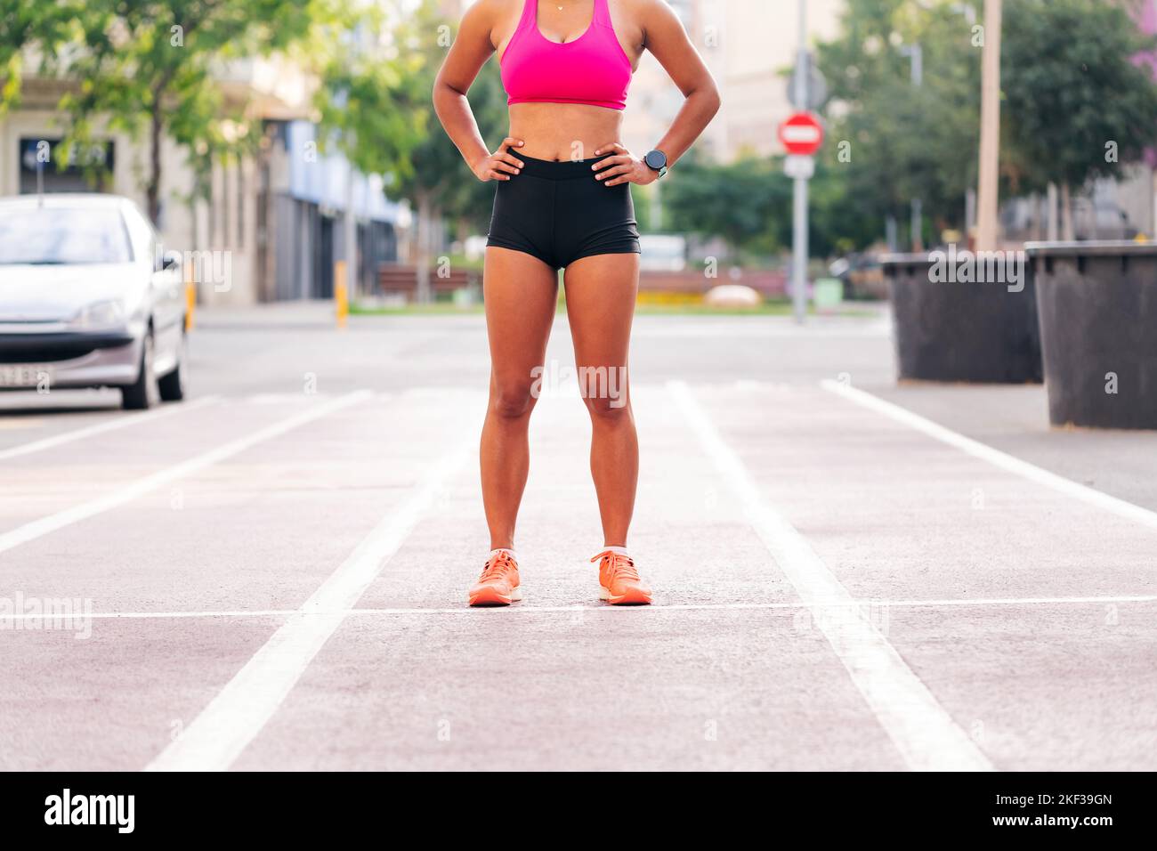 body of a female athlete in running clothes Stock Photo - Alamy