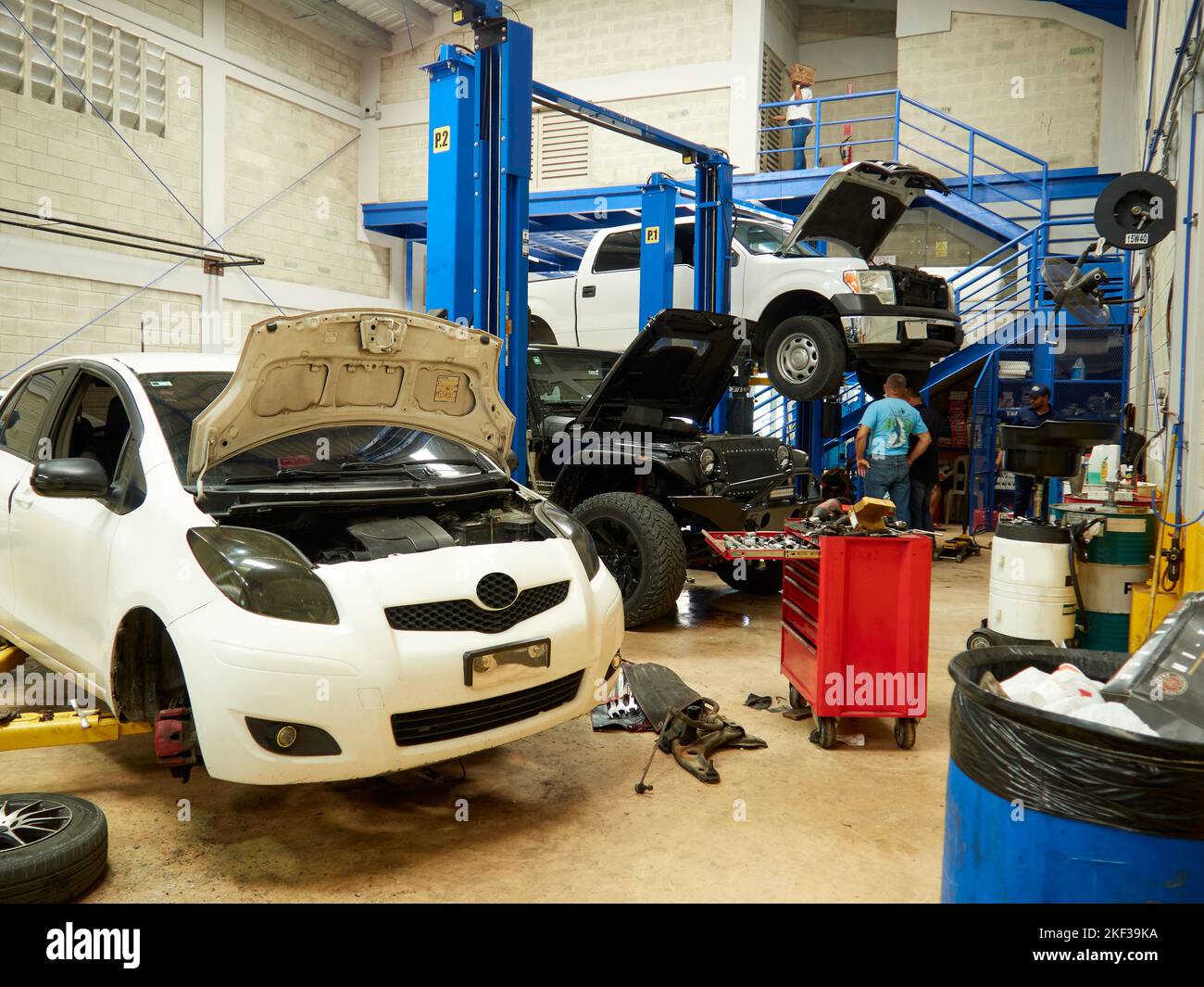 Professional mechanics workshop where automotive mechanics engineers ...