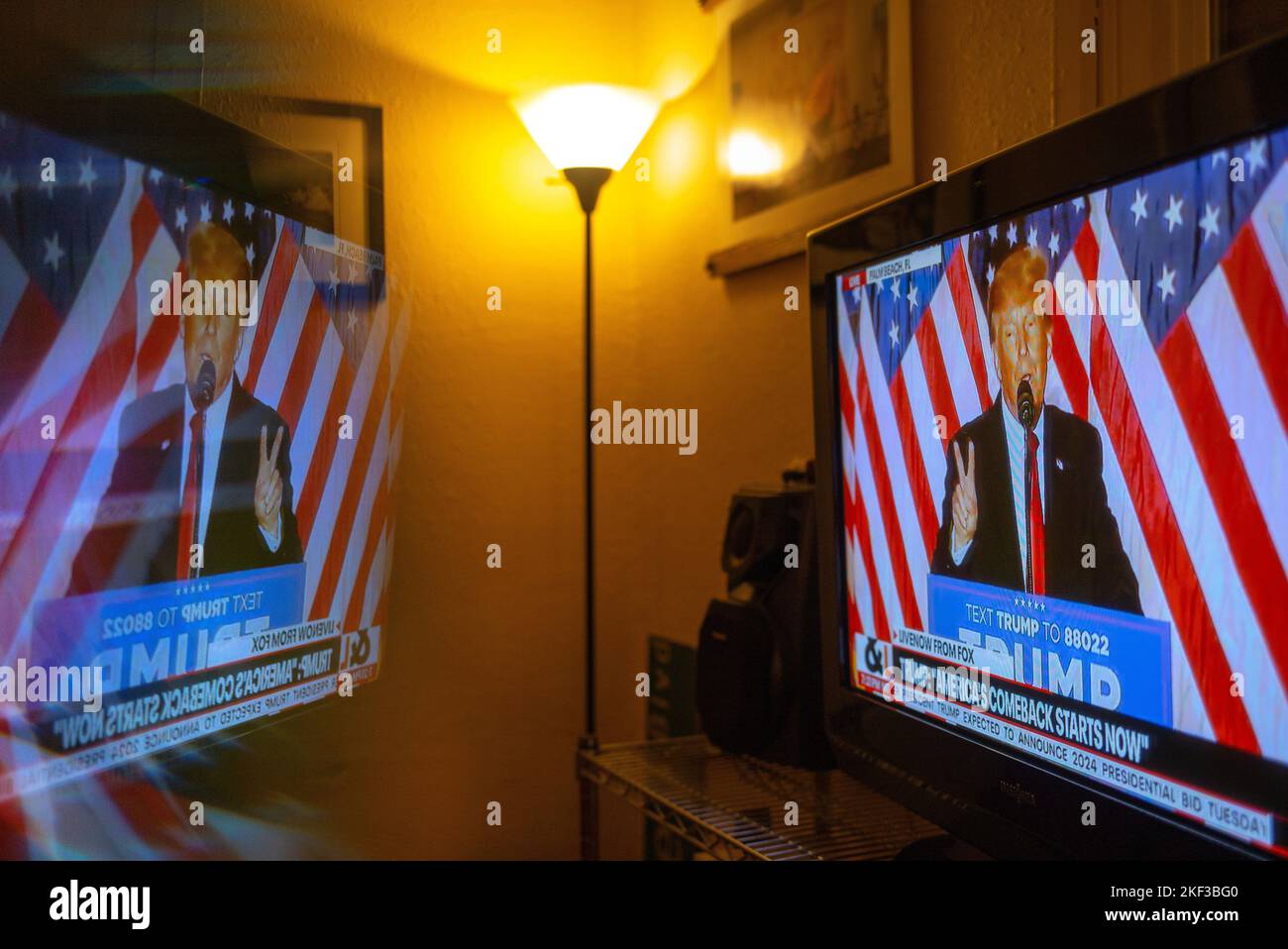 Manhattan, Kansas, USA. 15th Nov, 2022. SEEING DOUBLE or GROUNDHOG DAY ...