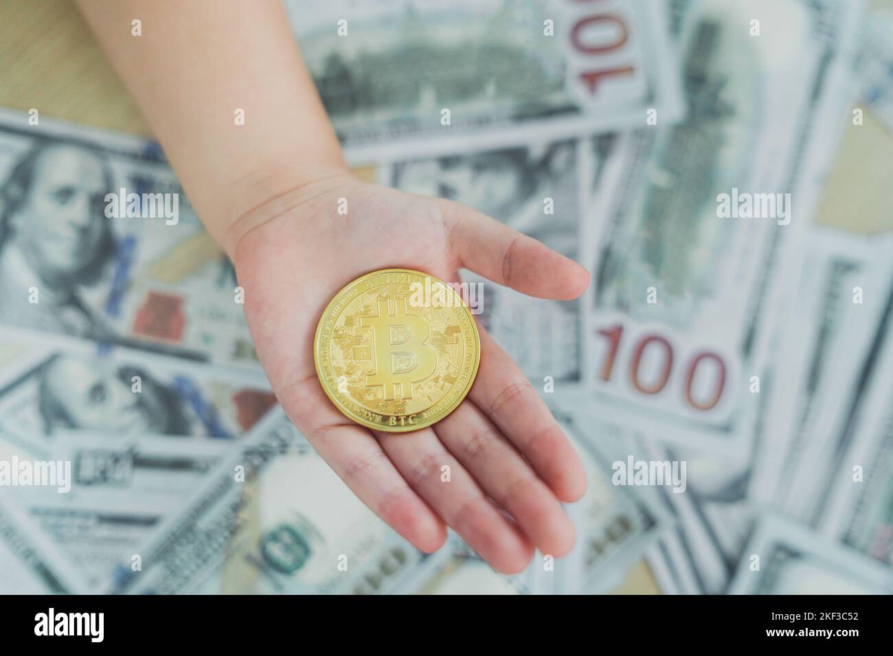 Cryptocurrency holder hi-res stock photography and images - Alamy