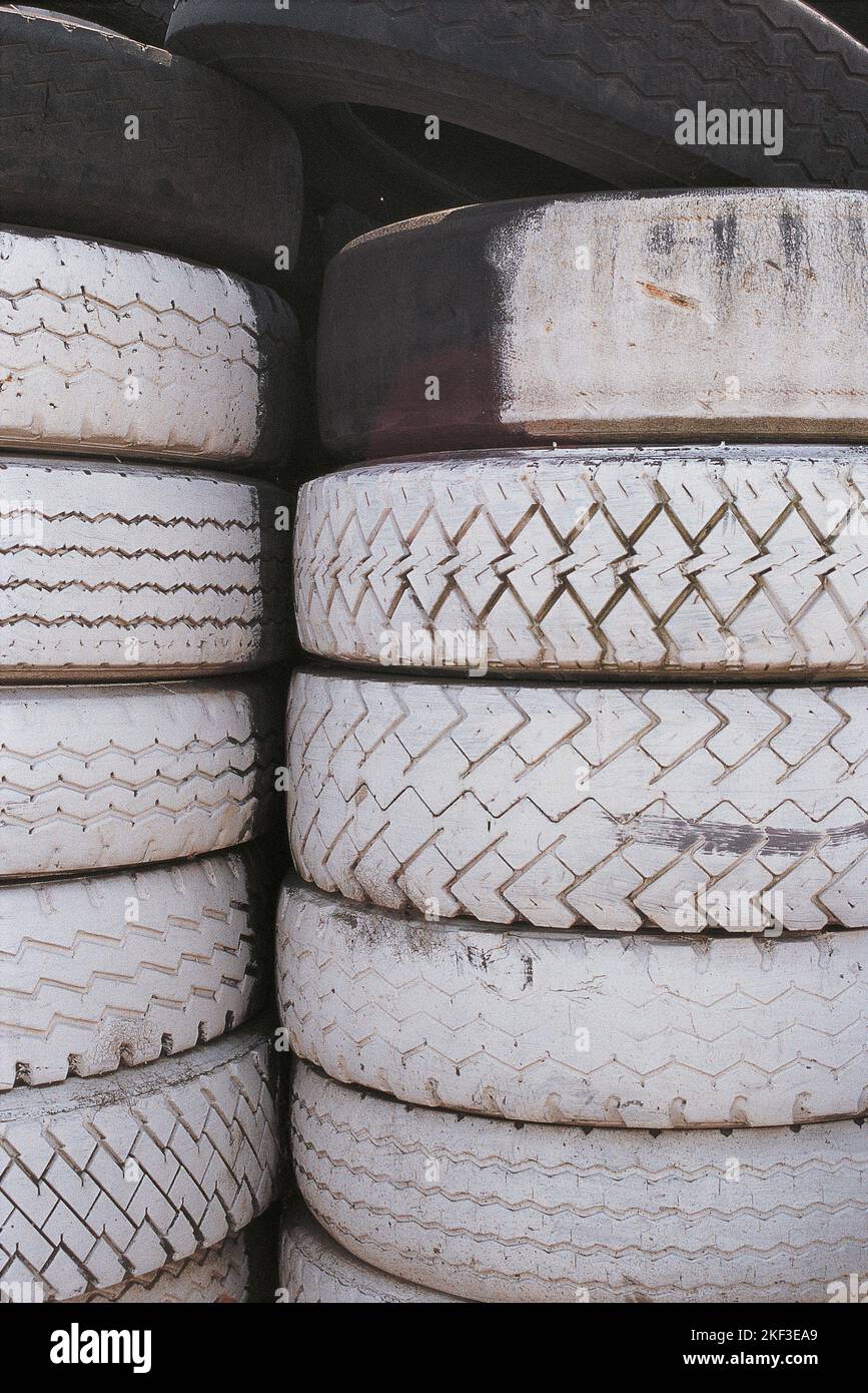A stack of car tyres Stock Photo - Alamy