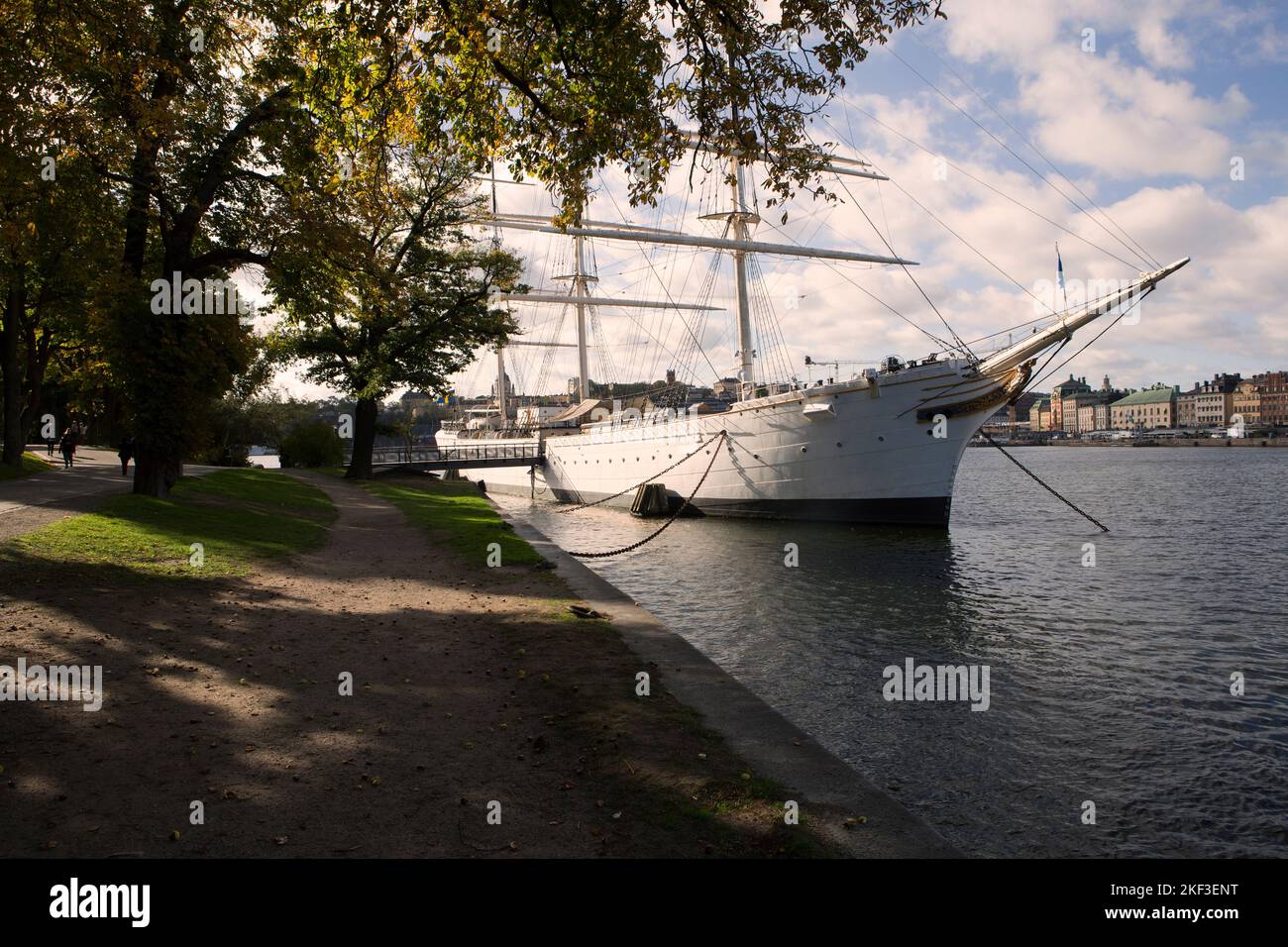 Chapman boat hi-res stock photography and images - Alamy