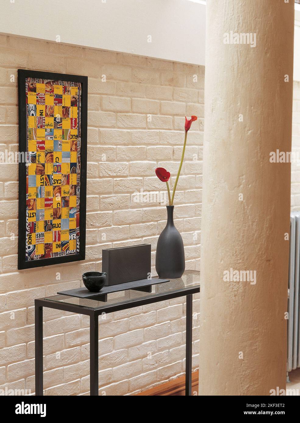 Hanging piece hi-res stock photography and images - Alamy