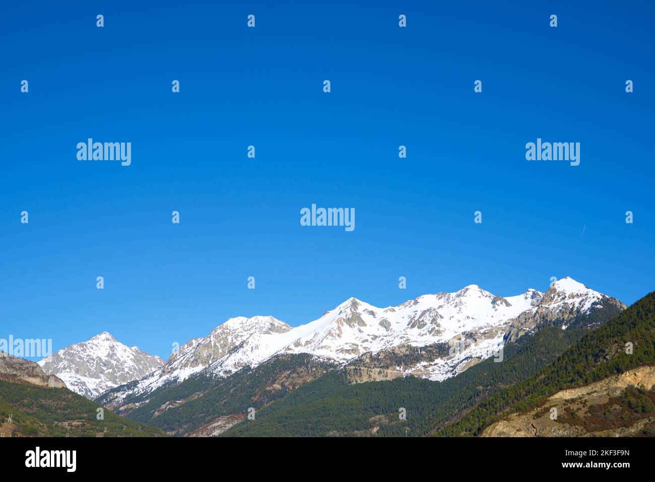 Mountains in the Pyrenees, Tena Valley in Spain Stock Photo - Alamy