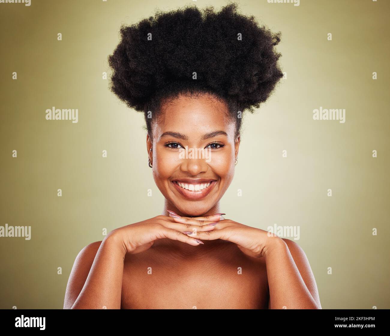 Woman looking her hands beauty hi-res stock photography and images - Alamy