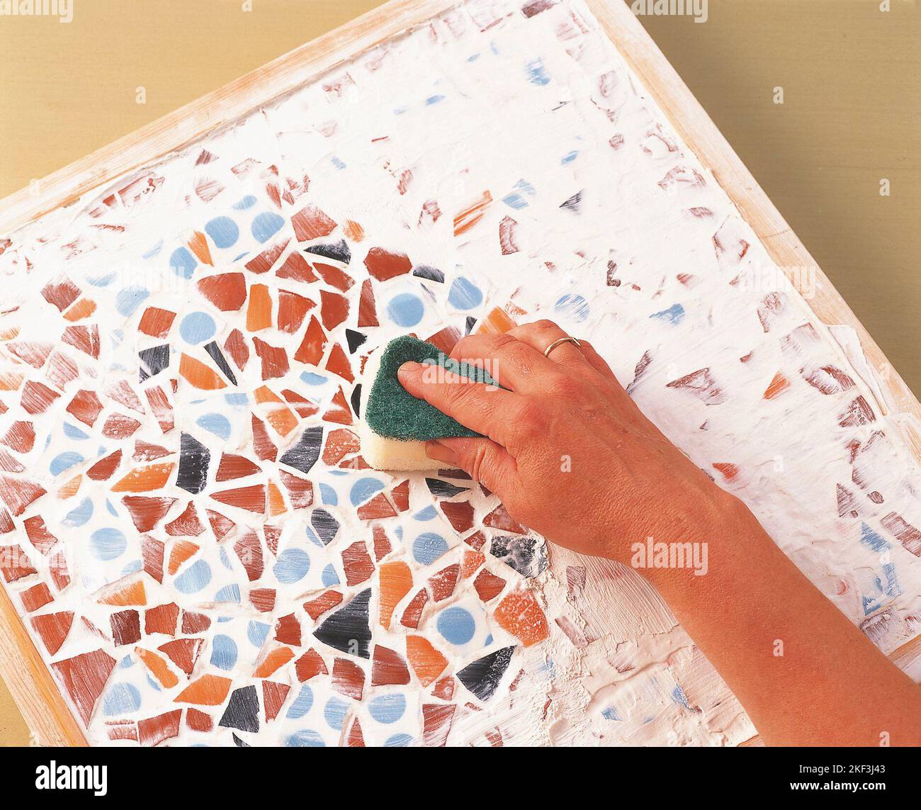 Damp sponge hi-res stock photography and images - Alamy
