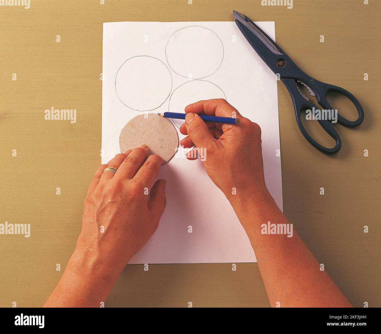 Drawing a circle Stock Photo - Alamy