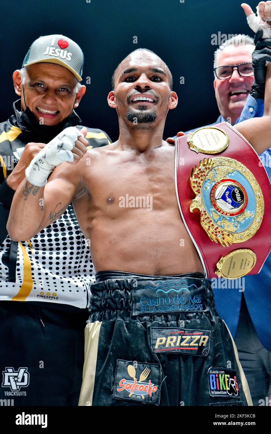 Super light bout hi-res stock photography and images - Alamy