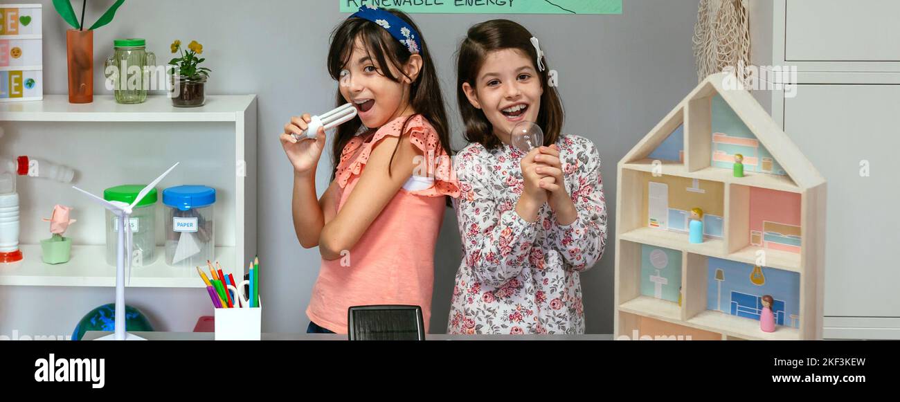 Students singing in classroom hi-res stock photography and images - Alamy