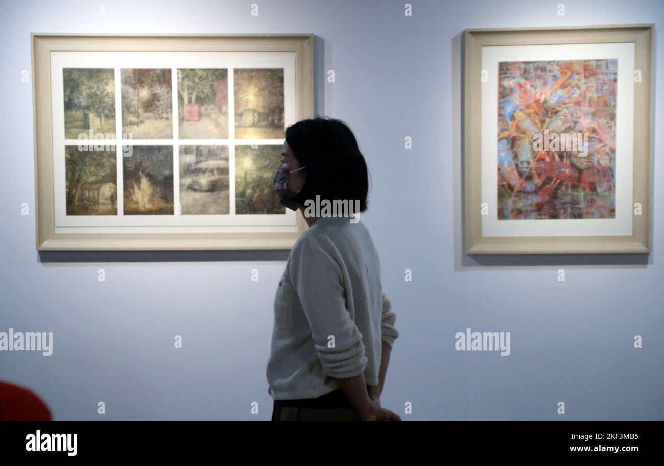 Audiences are visiting at the 8th Chinese University Students Pastel ...