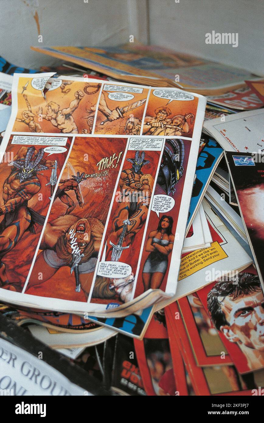 A pile of old magazines Stock Photo - Alamy