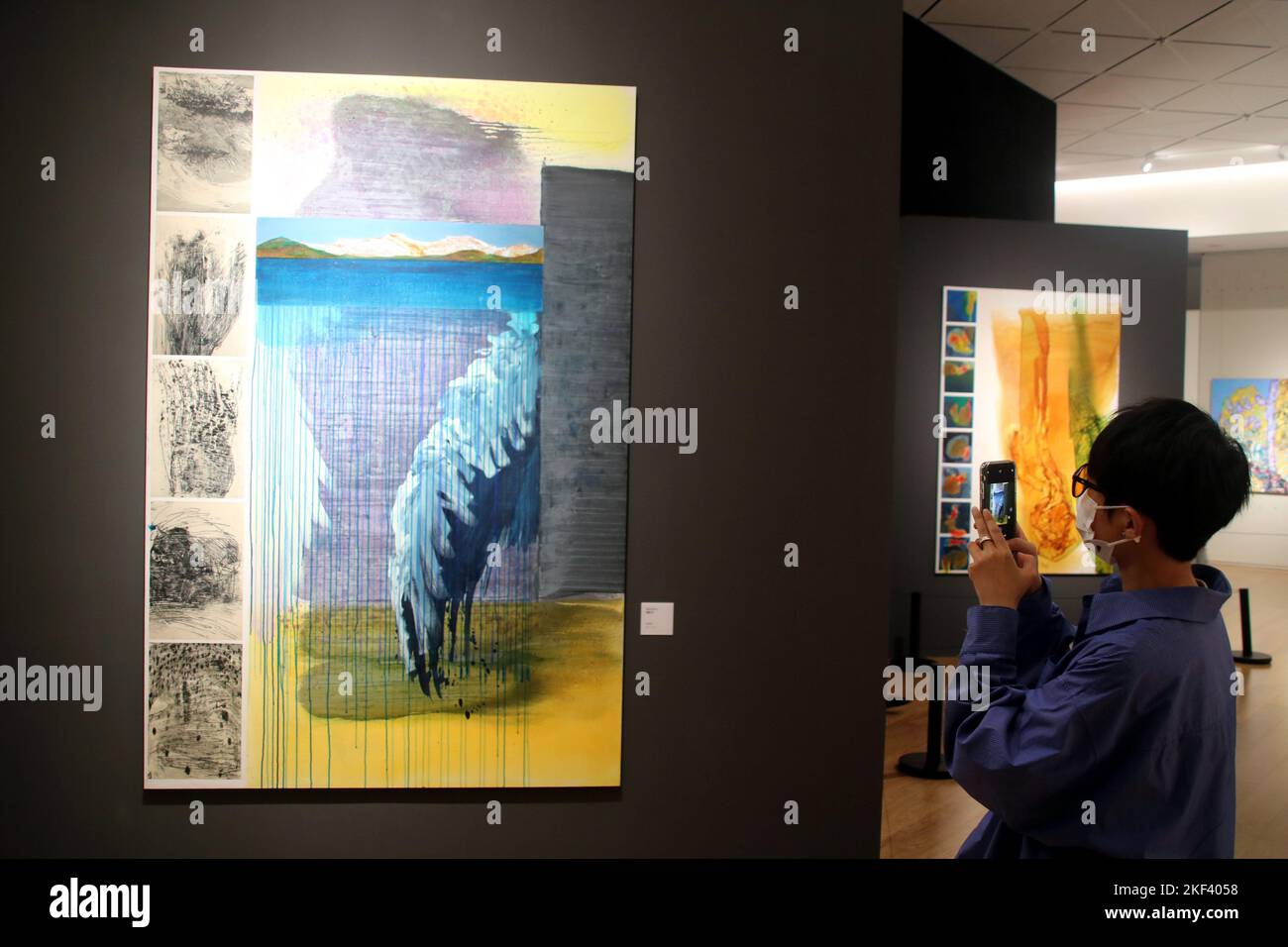 Audiences are visiting the "Exploration of Color - French Contemporary ...