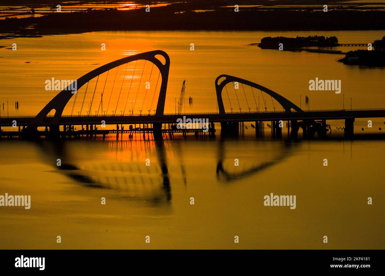 Aerial photo show the sunrise views of the Baima Lake Bridge in Huai'an ...
