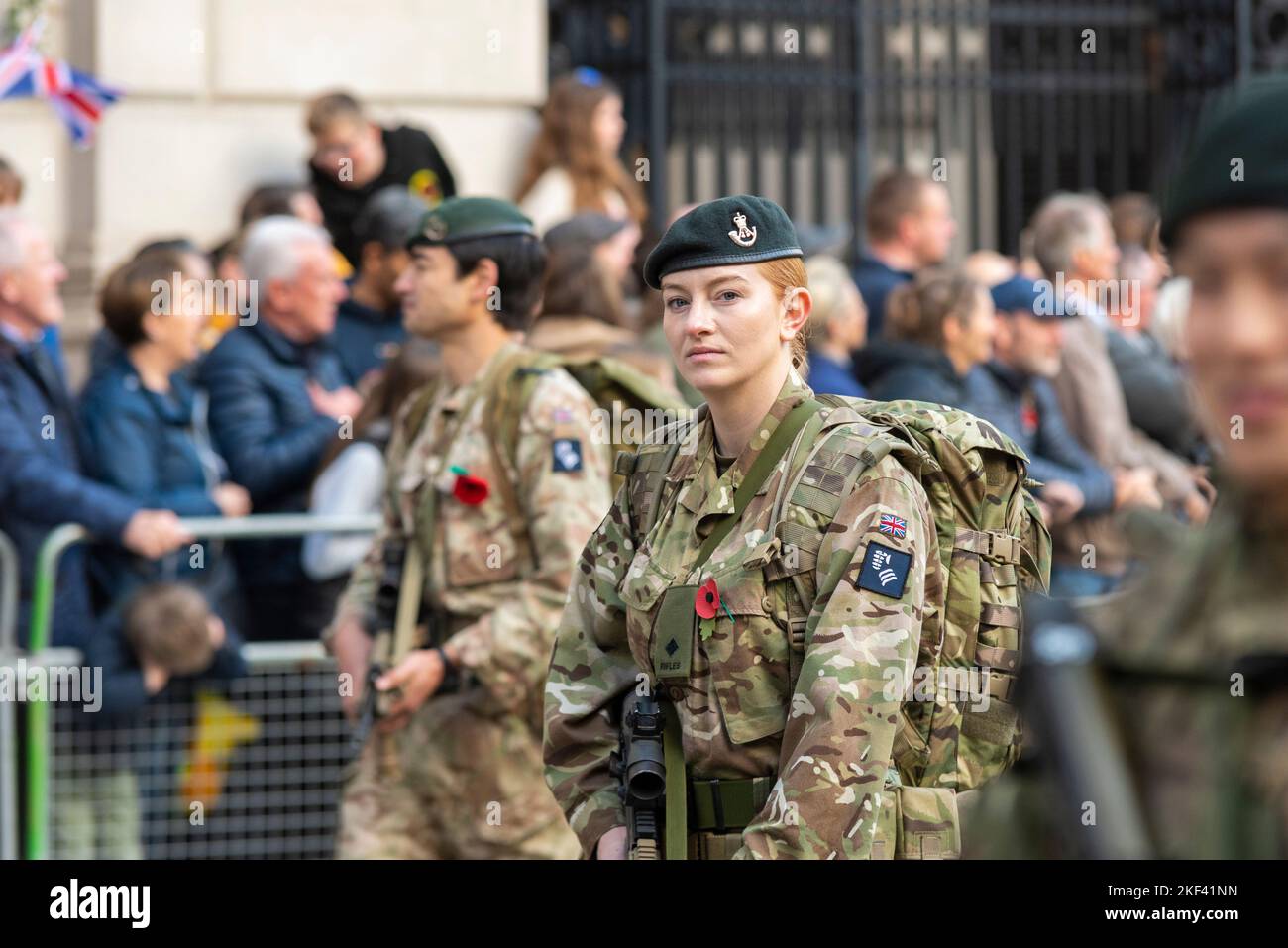 Female military personnel hi-res stock photography and images - Alamy