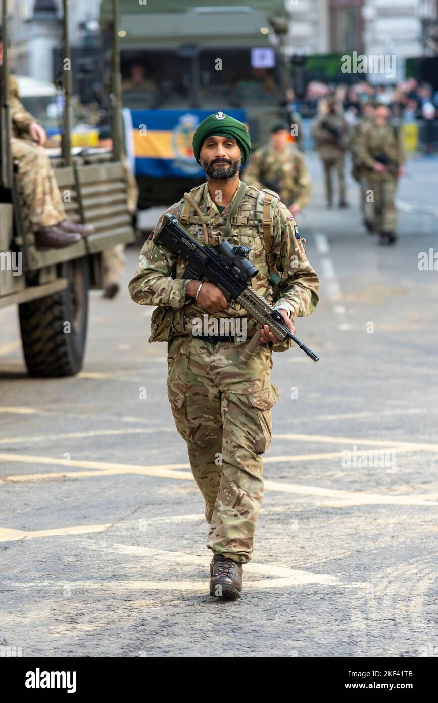 7th Battalion The Rifles at the Lord Mayor's Show parade in the City of ...