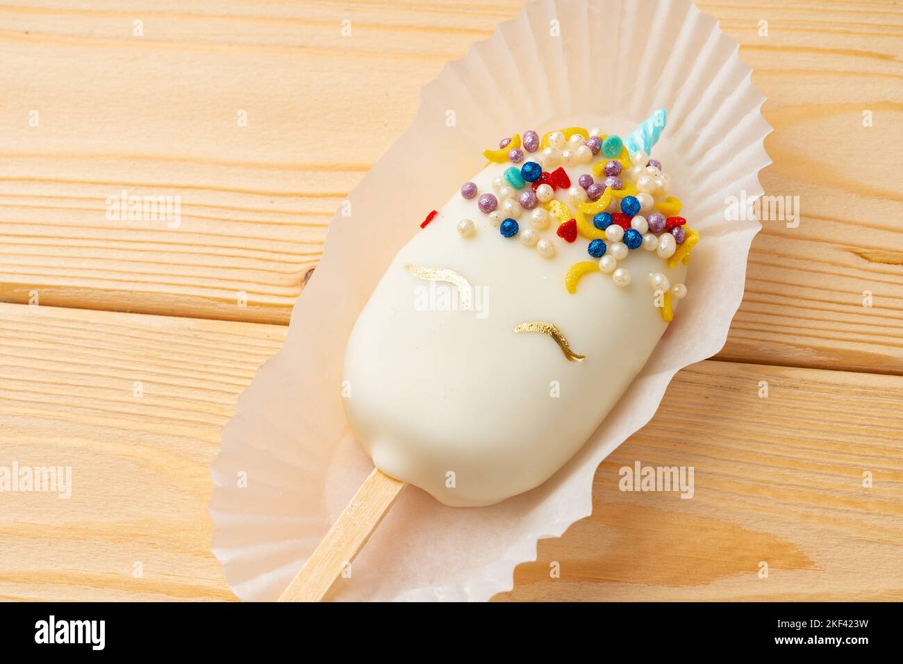 Cake pops in form of popsicle on stick Stock Photo - Alamy
