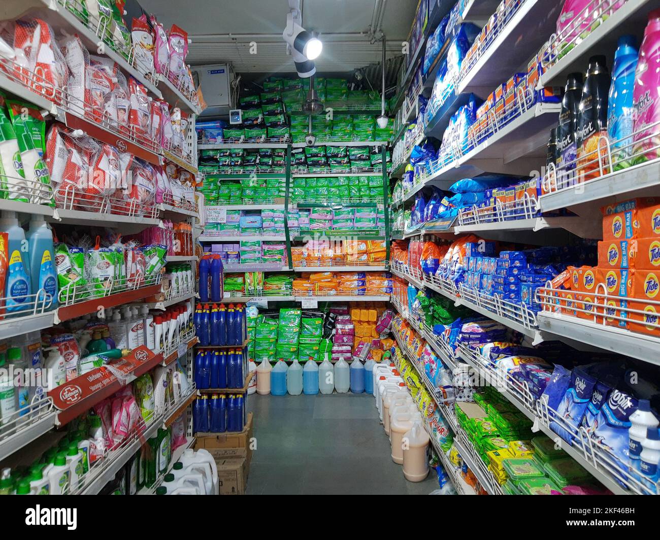 Delhi, India - product display in supermarket shelf Stock Photo - Alamy