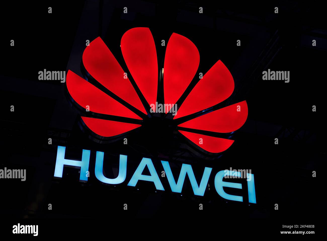 Logo der Firma Huawei , Internationale Funkausstellung IFA, 2017 ...
