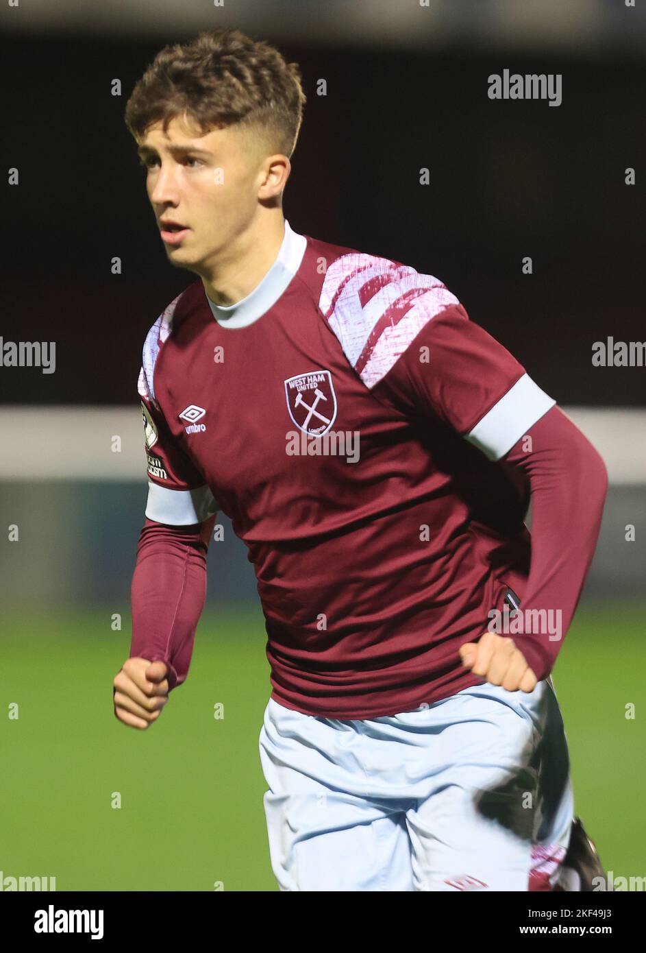 George earthy hi-res stock photography and images - Alamy