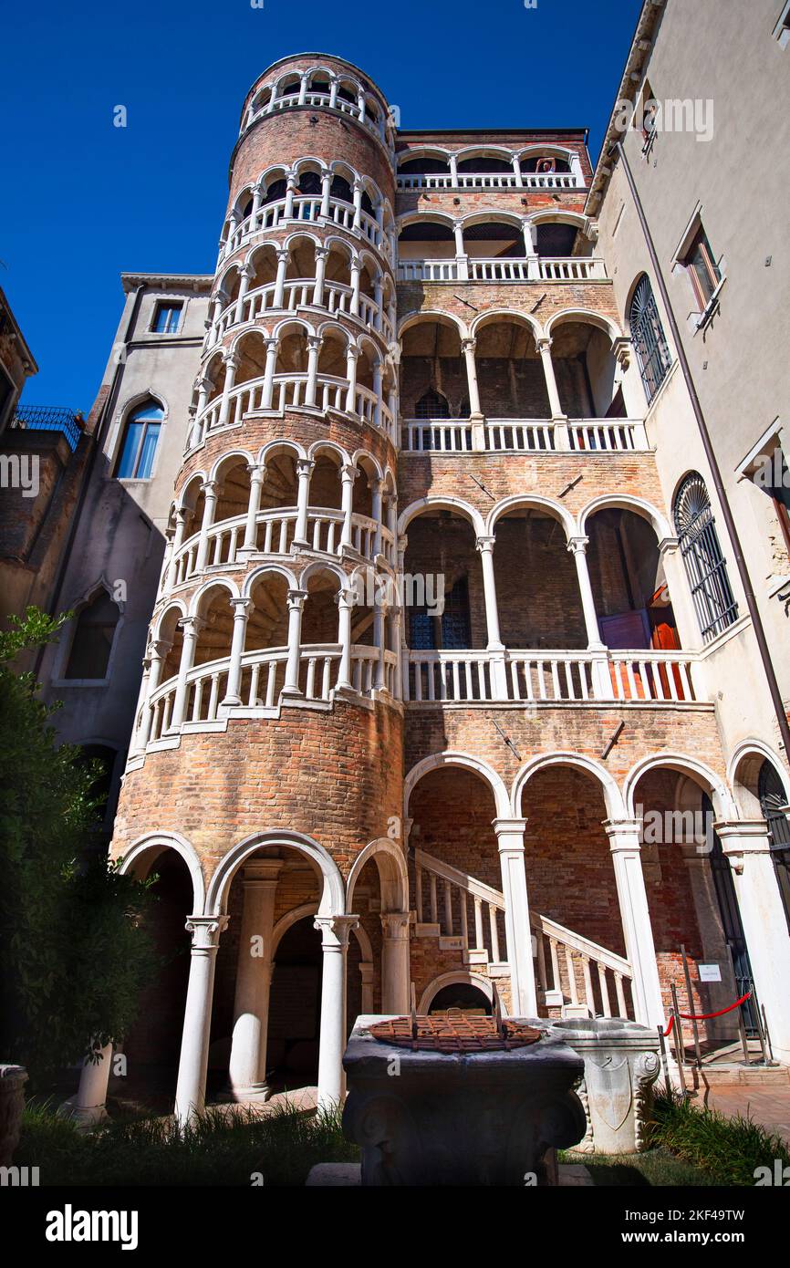 Wendeltreppe, Scala Contarini del Bovolo, Venedig, Venetien, Italien ...