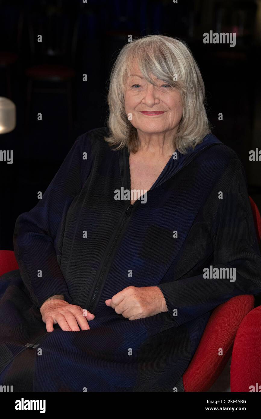 Guest vm image hi-res stock photography and images - Alamy