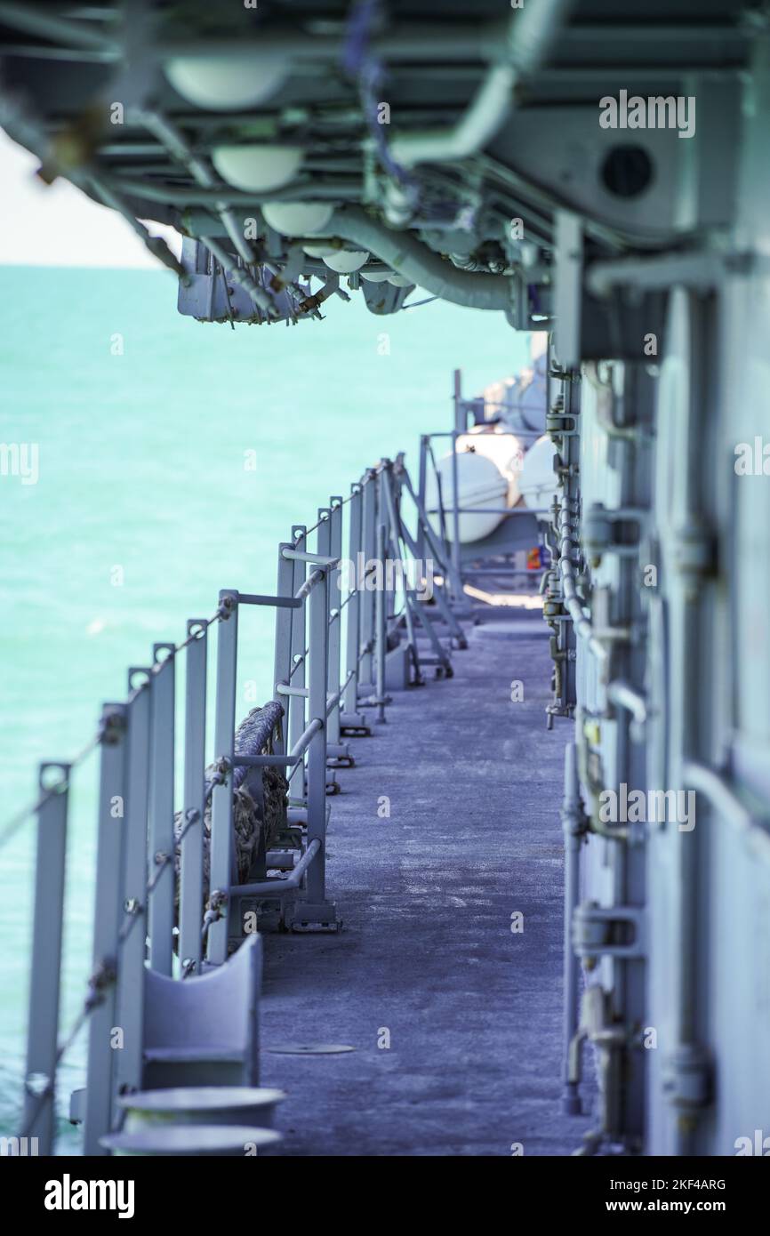 Deck force hi-res stock photography and images - Alamy