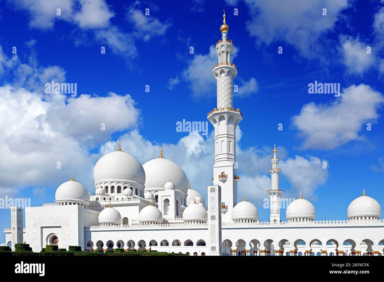 Abu Dhabi - Grosse Moschee, Sheihk-Zayid-Moschee, Sheihk Zayed Stock ...