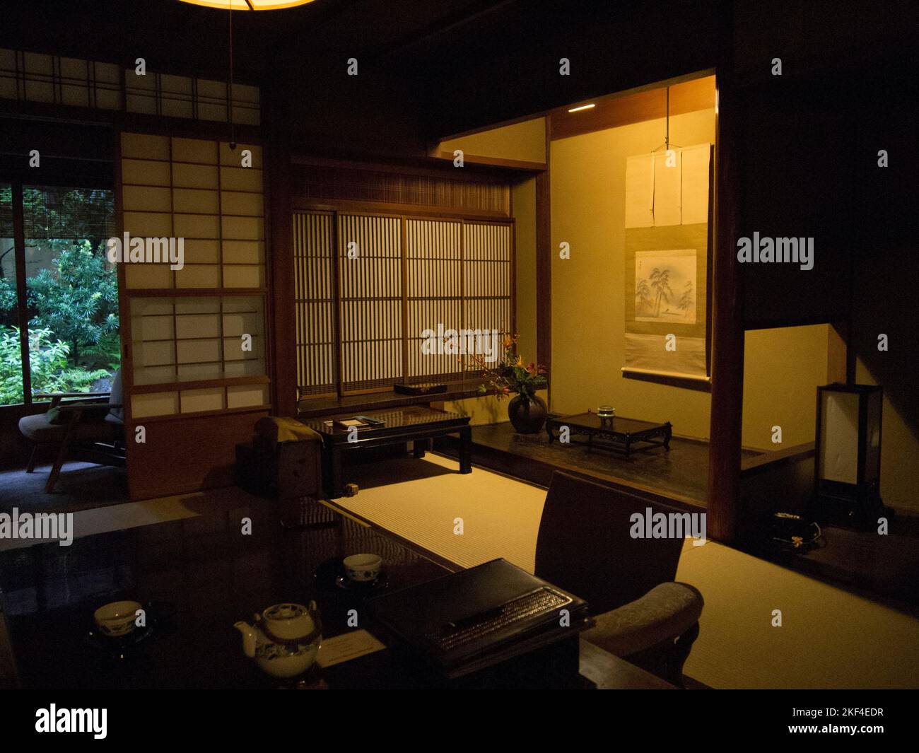 Interior of a traditional Japanese room in Kyoto Stock Photo - Alamy