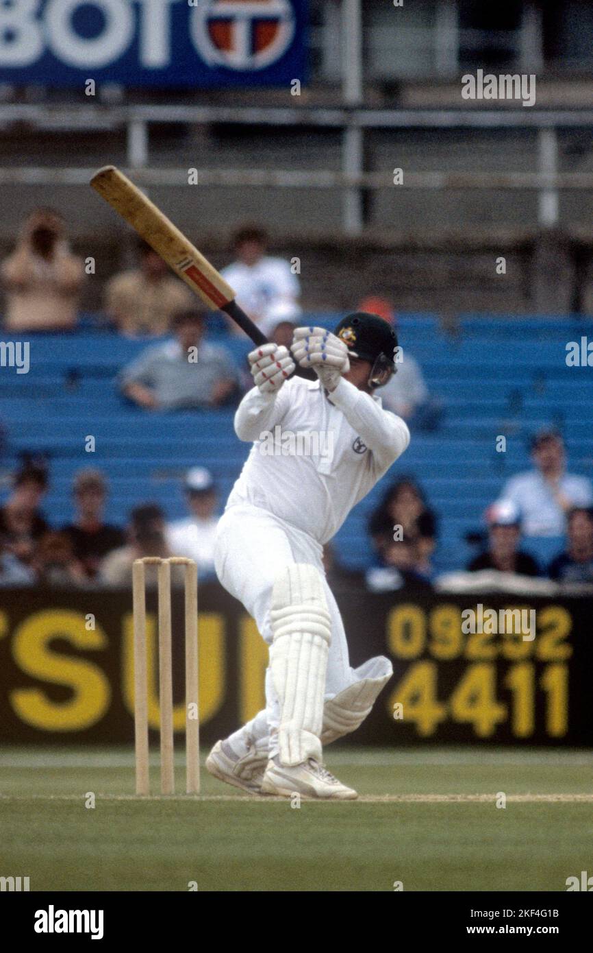 Alan Border, Australia, in bat Stock Photo - Alamy