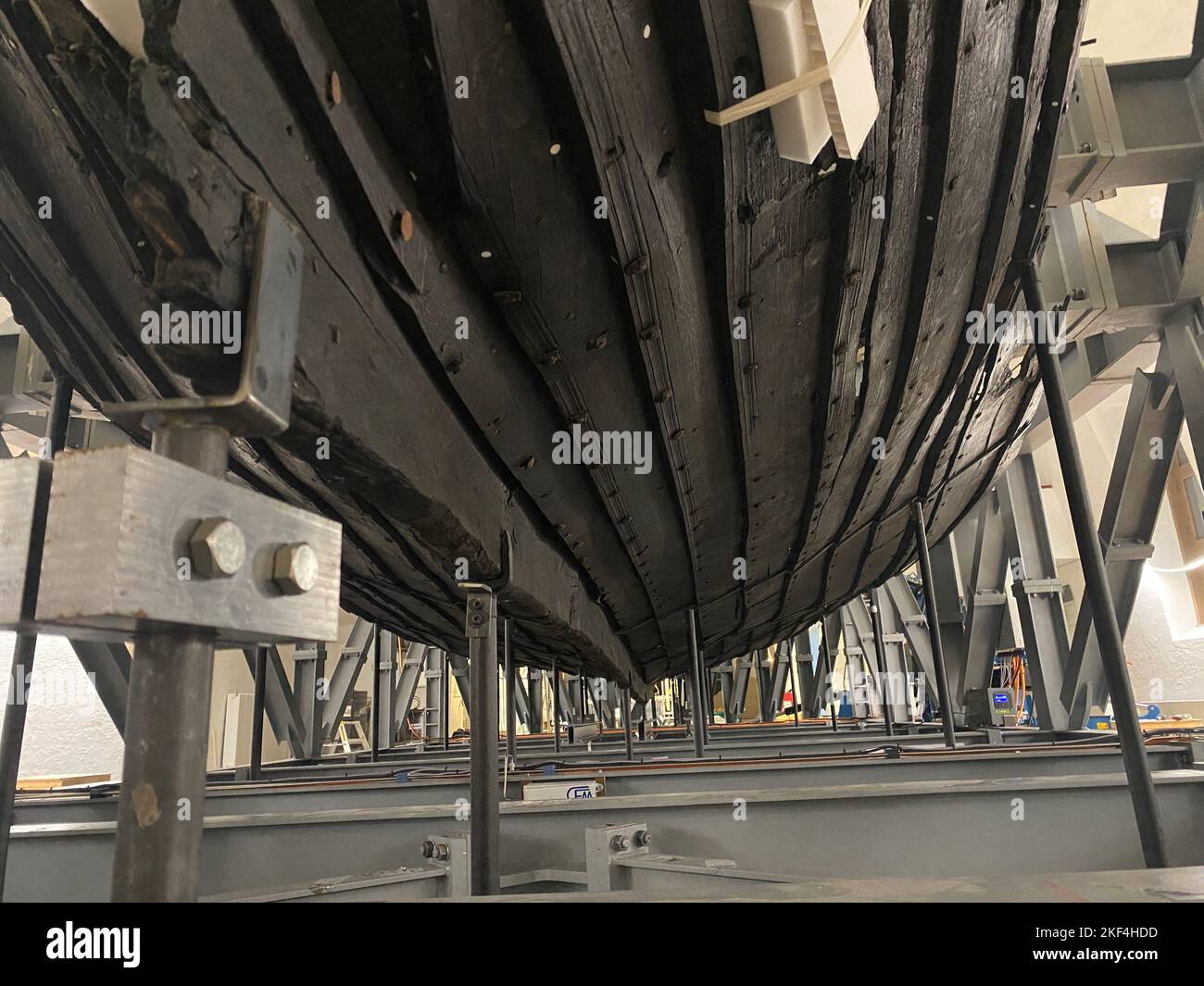 Tune ship hi-res stock photography and images - Alamy