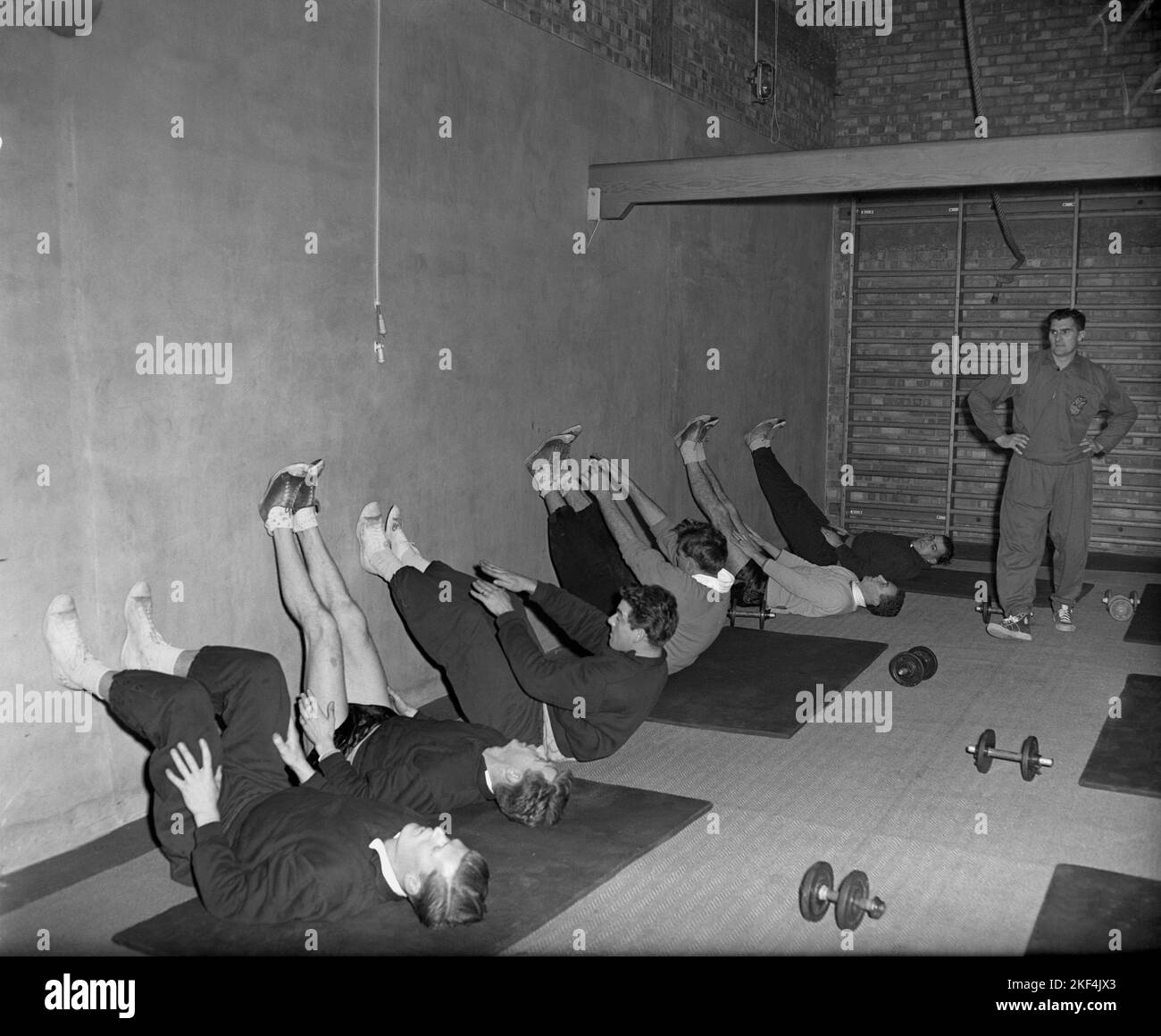 Tottenham Hotspur players do exercises in the club gymnasium Stock ...