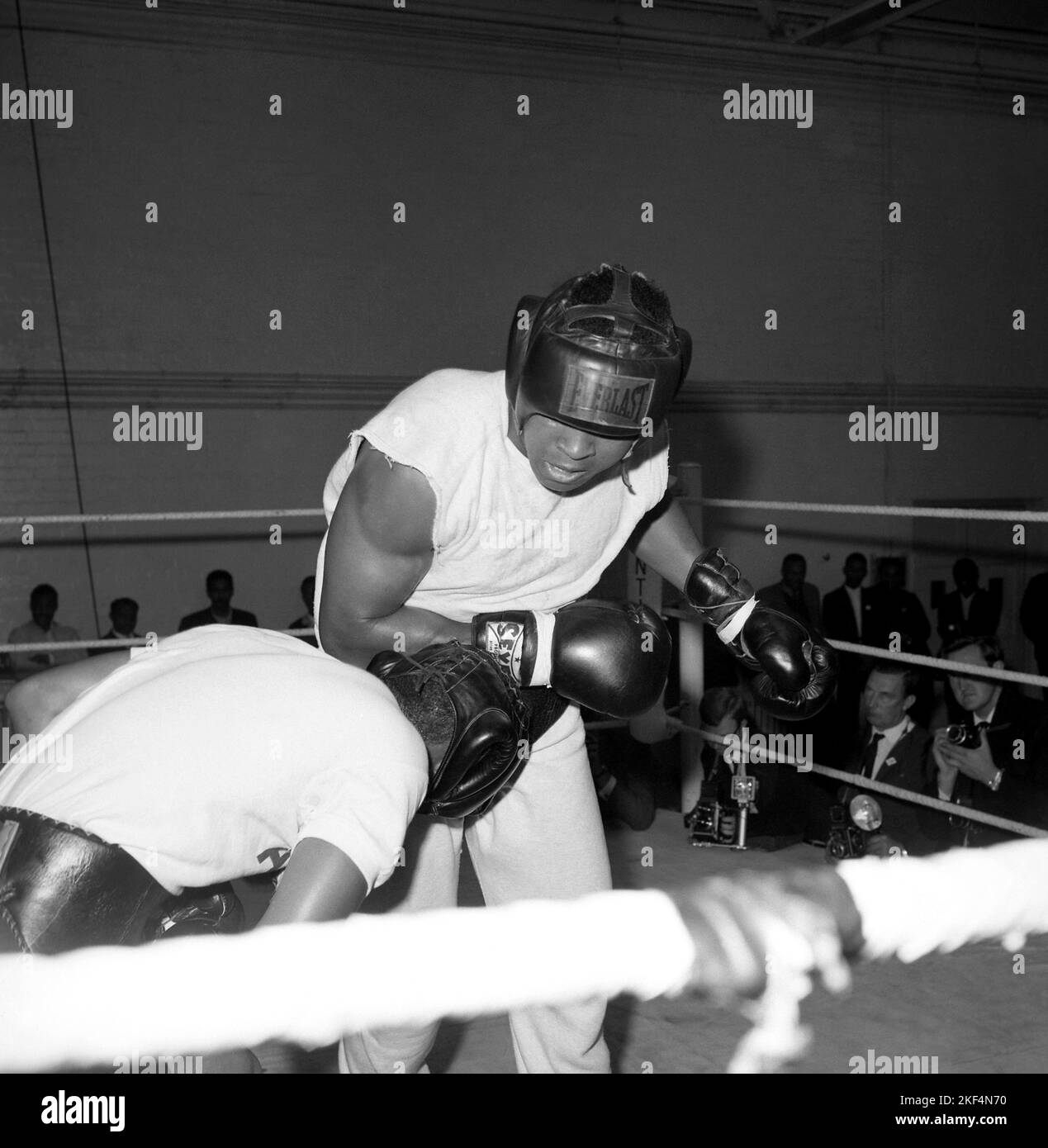 World Heavyweight Champion Muhammad Ali sparring with Jimmy Ellis at ...