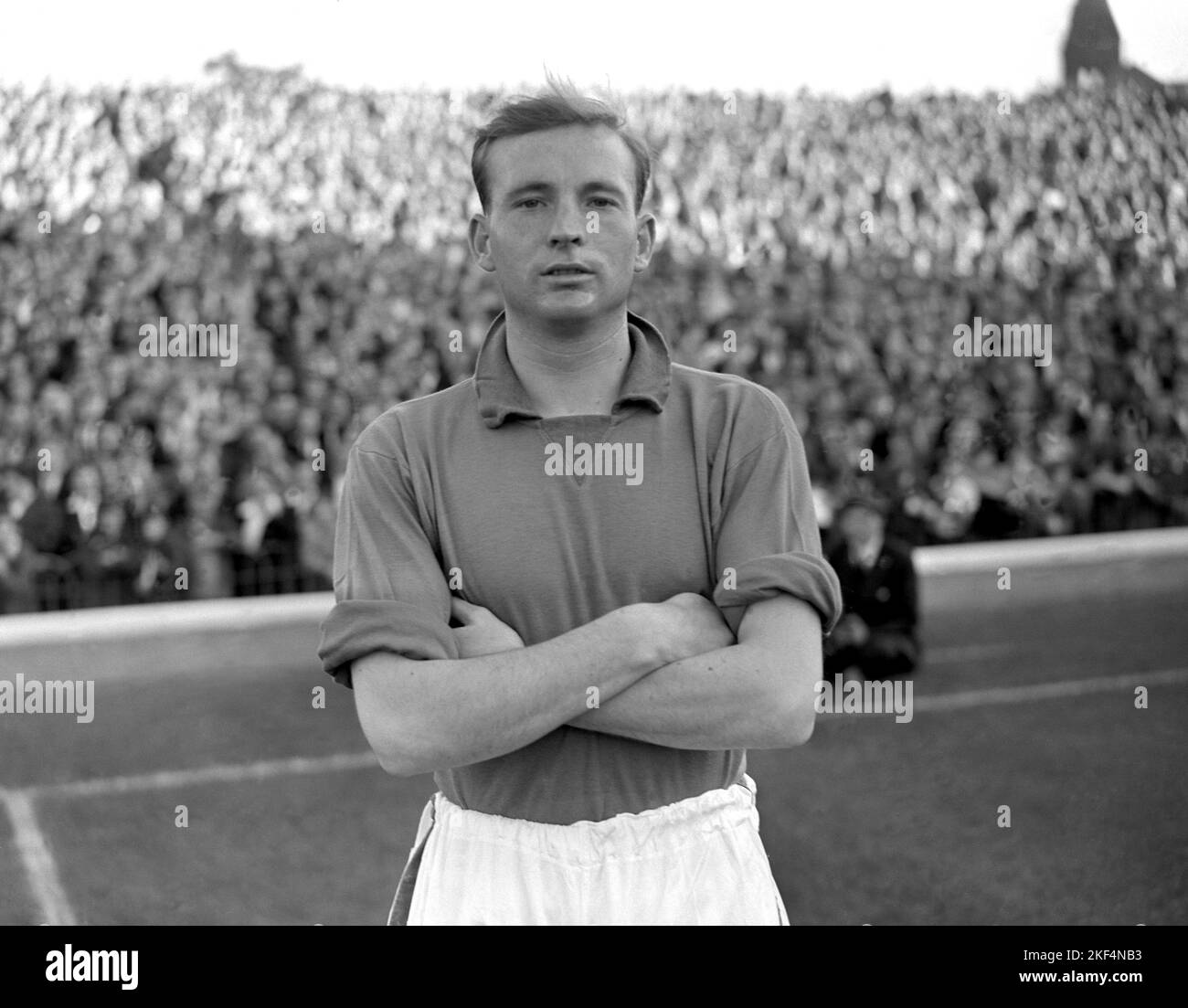 A portrait of Everton player Don Donovan Stock Photo - Alamy