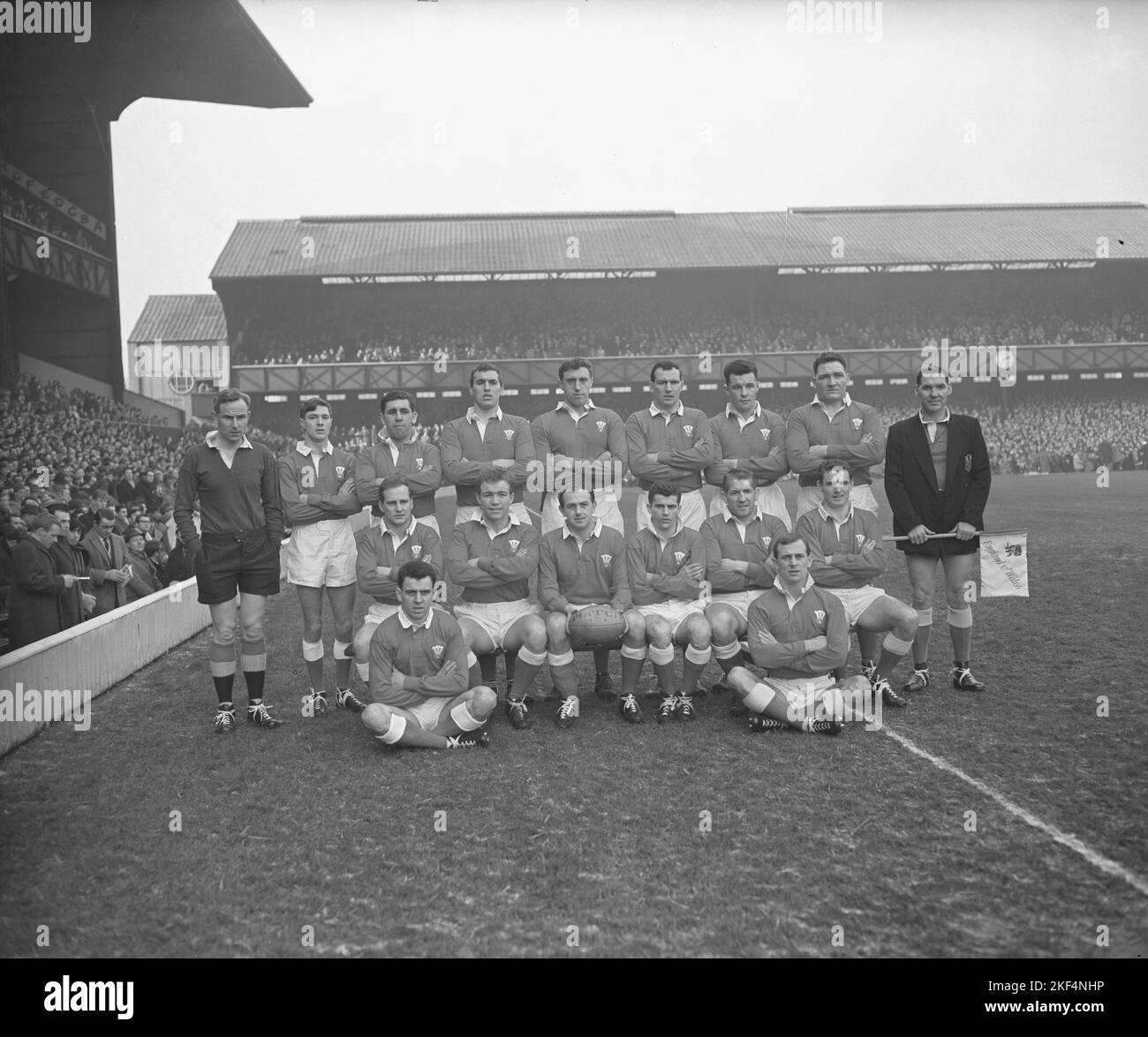 Wales team group (back l-r) KD Kelleher (Irish Referee), David Weaver ...